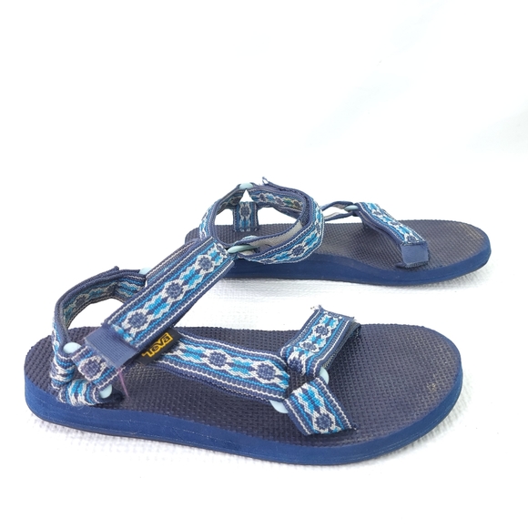 Teva | Shoes | Teva Canyon Blue Original Universal Sandals Aztec Print ...